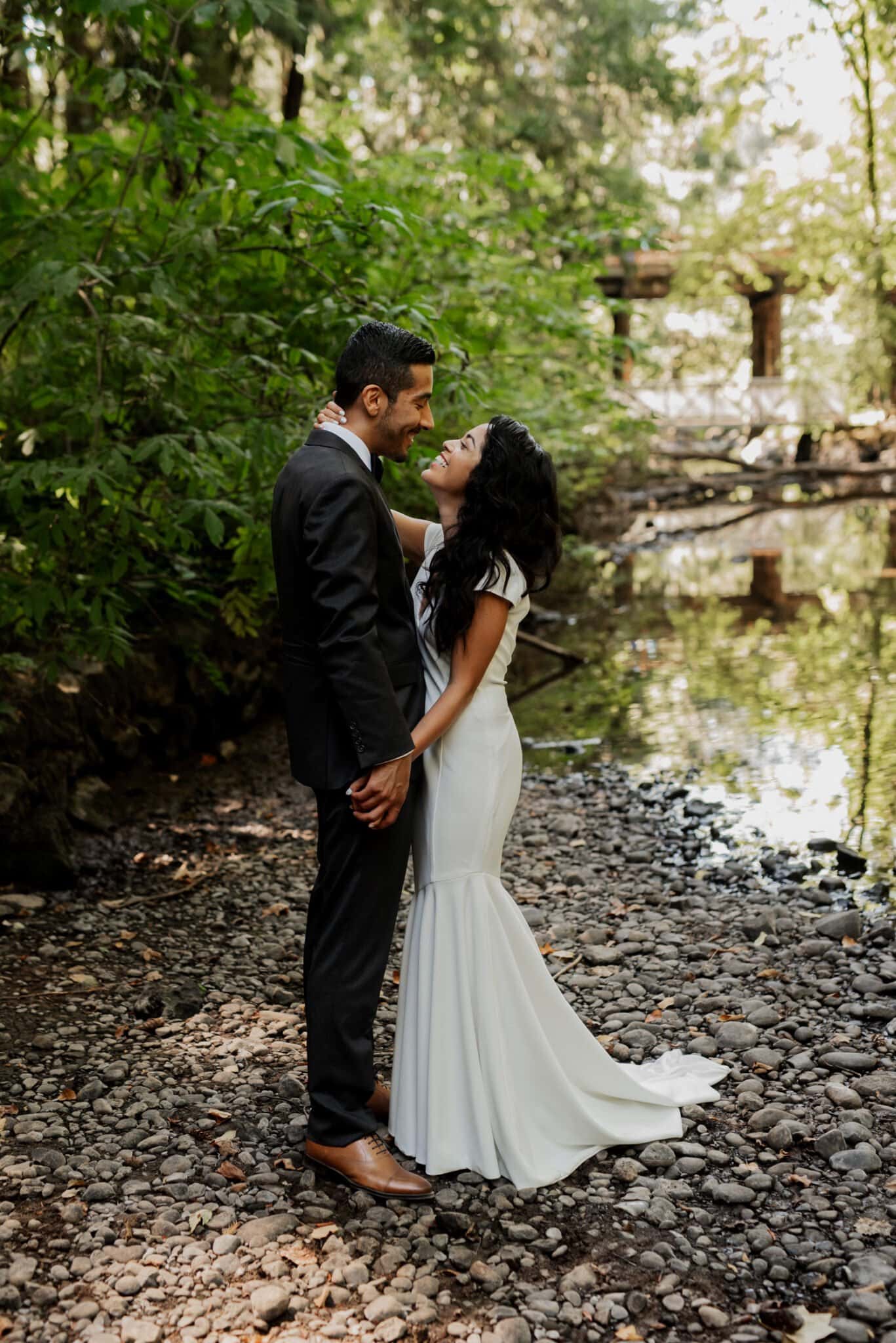 Leach Botanical Garden Wedding | Kyle Carnes Photography
