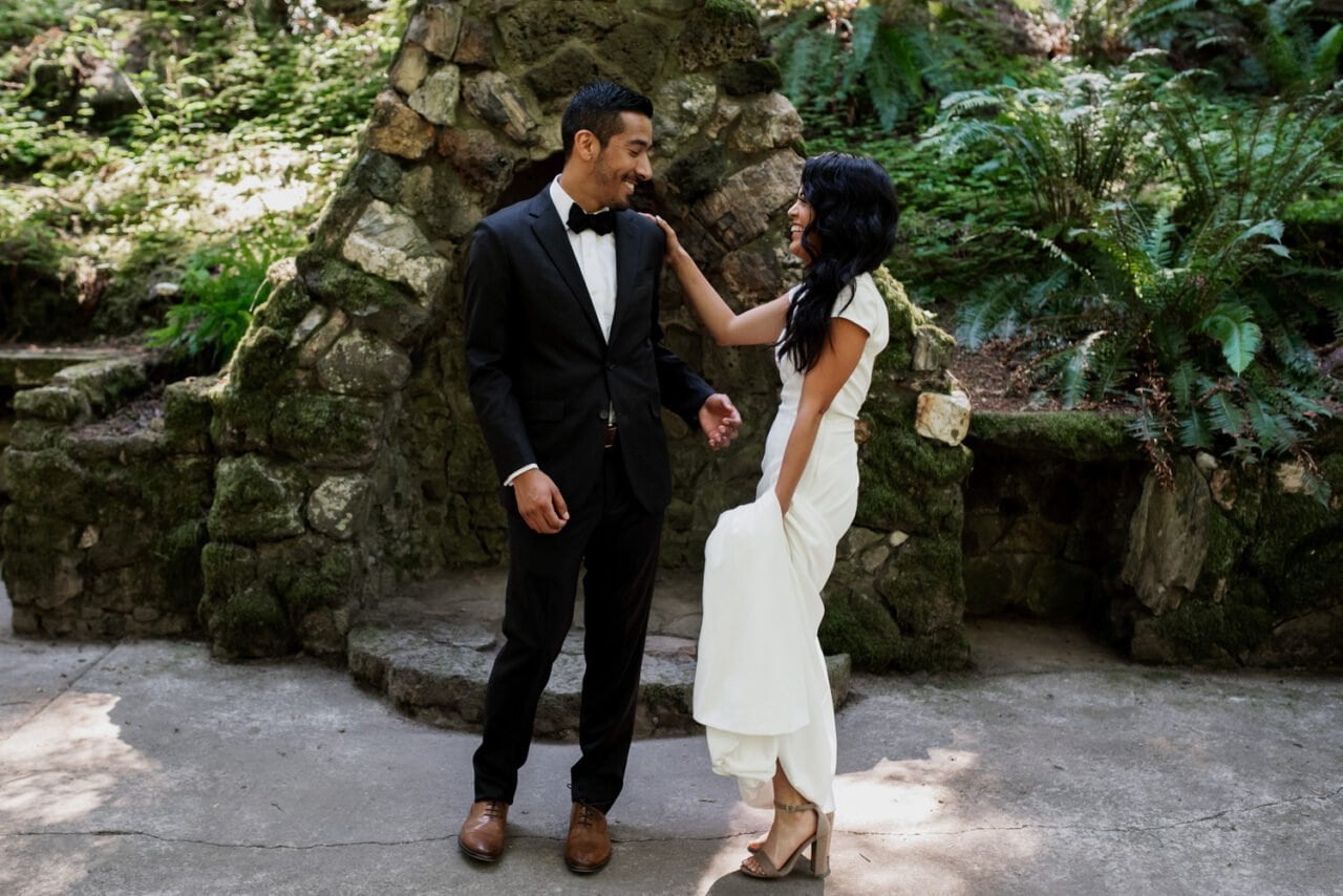 Leach Botanical Garden Wedding | Kyle Carnes Photography